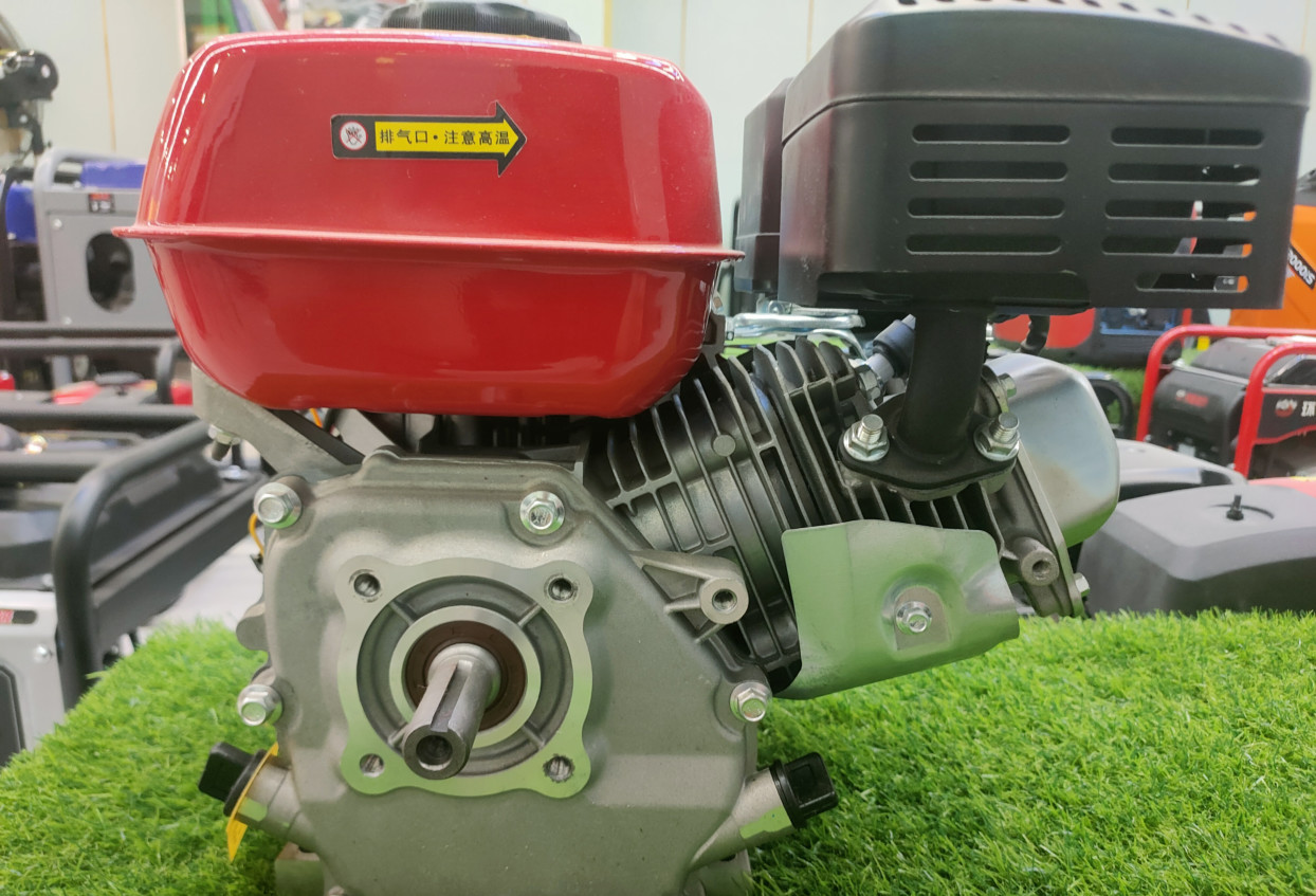 4.6KW Air Cooled Four Stroke Cycle Petrol Engine 2600rpm