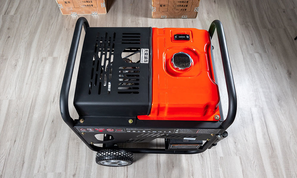 3000rpm Direct Injection 220V 3 Phase Small Diesel Generator